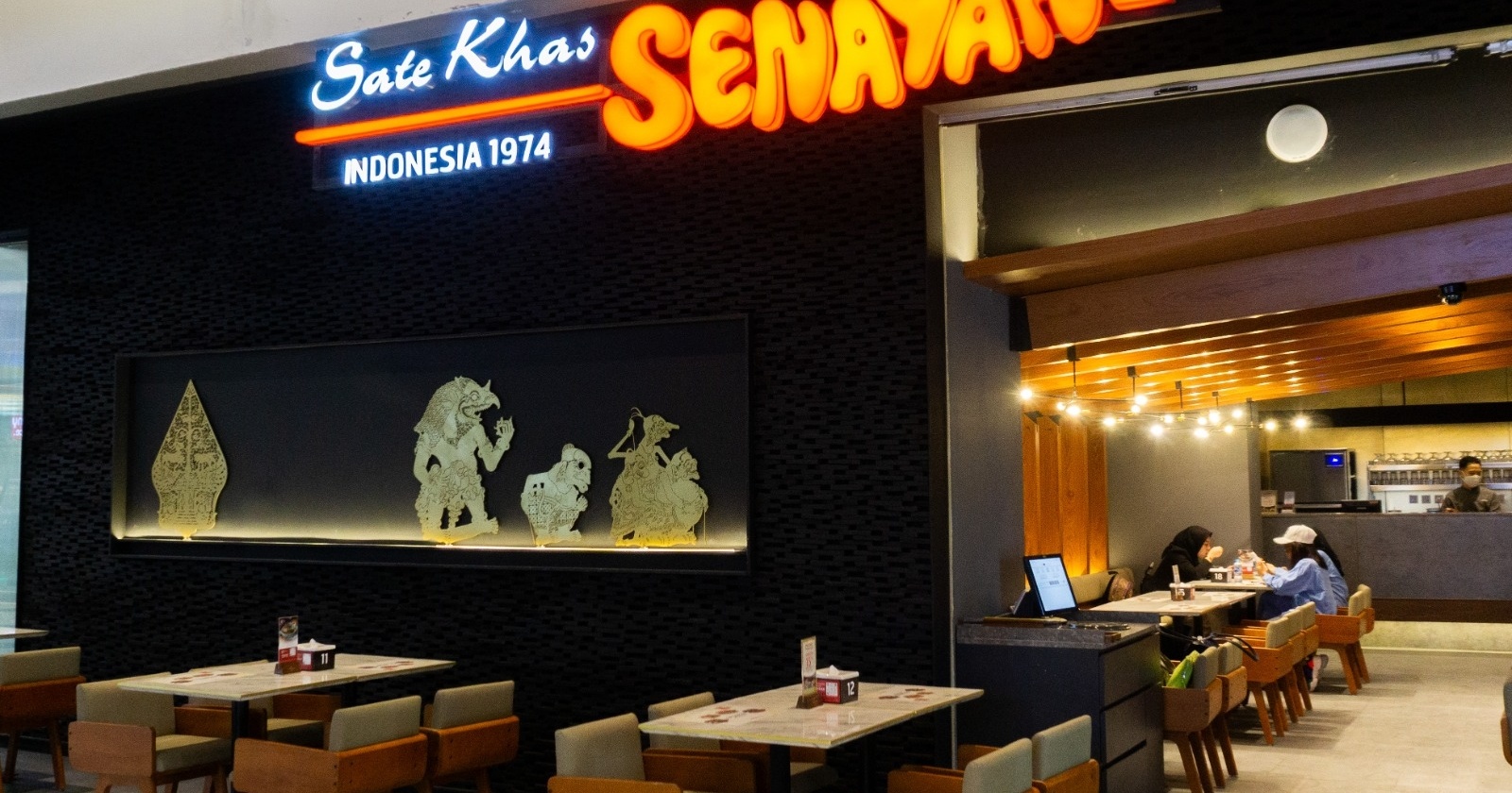 Sate Khas Senayan Logo