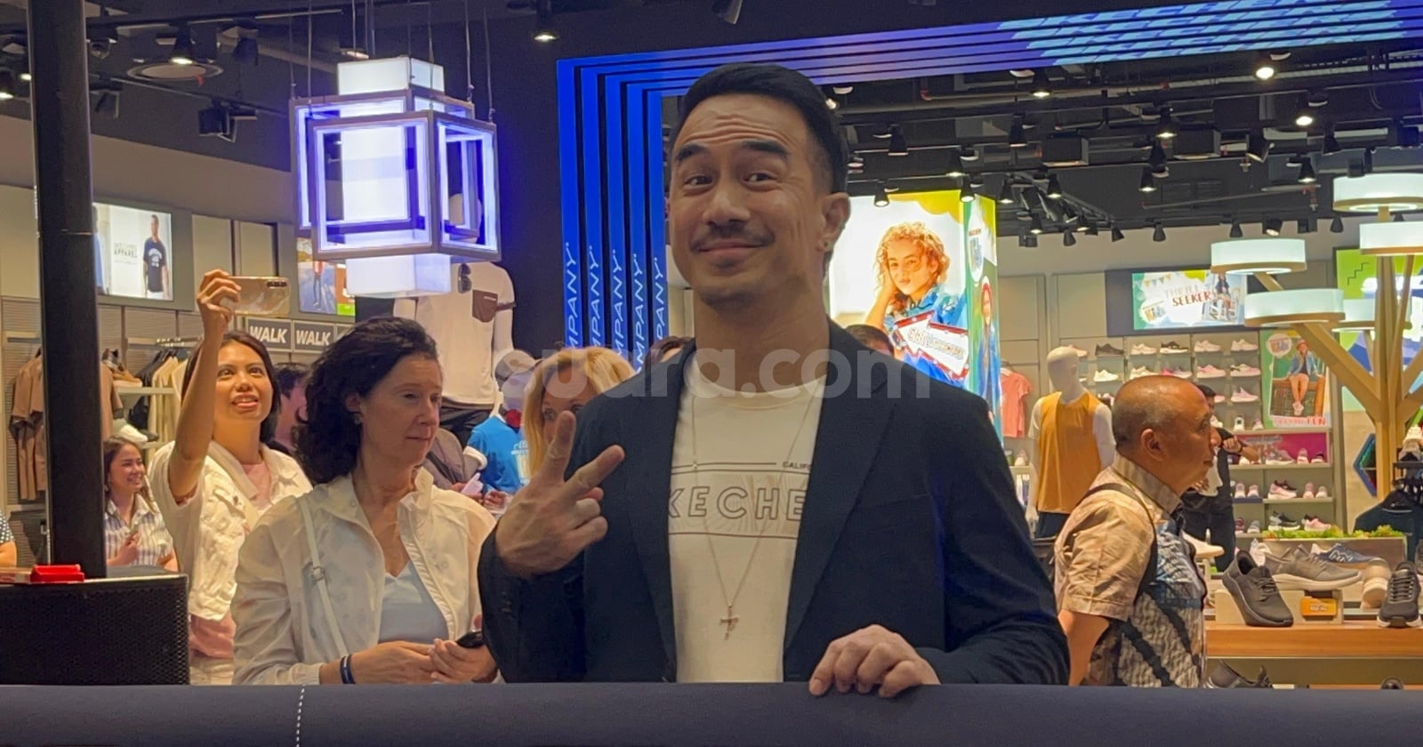 Altura De Joe Taslim