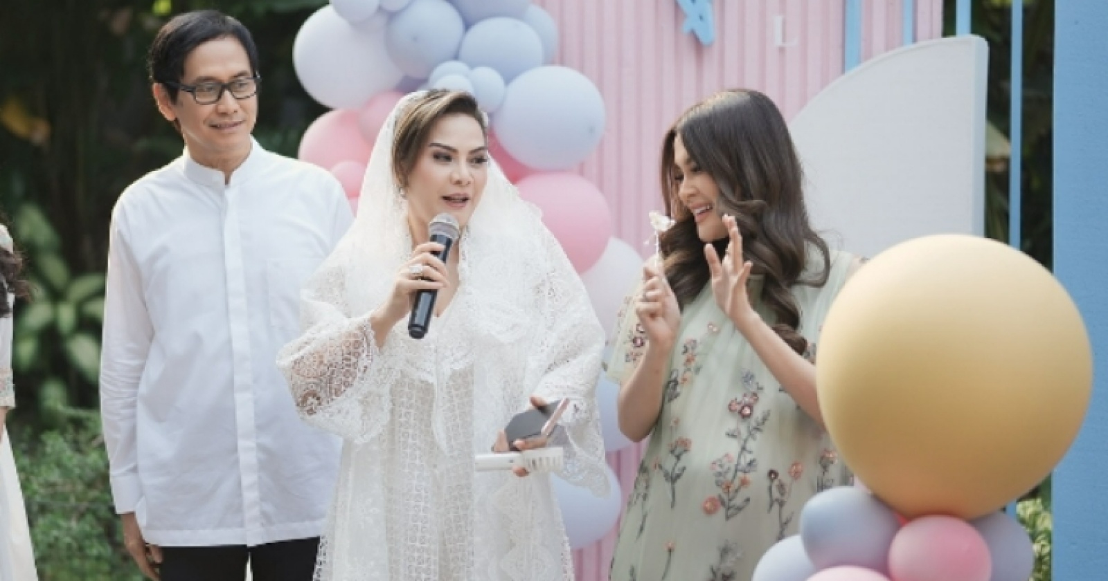 Siapa Nama Anak Memes