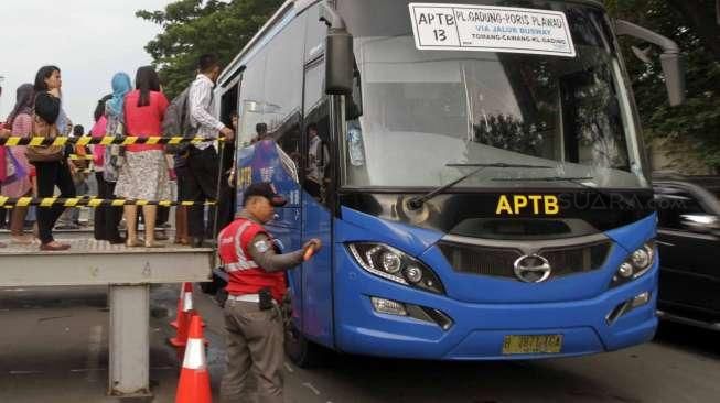 APTB Dilarang Masuk Jalur Transjakarta