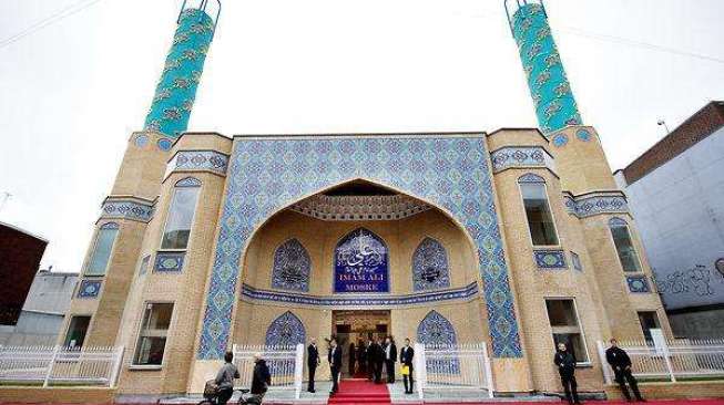 Larang Masjid, Partai di Denmark Serukan Muslim Salat di Gudang