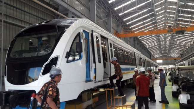 Ini Penampakan 'Train Set' LRT Palembang yang Dilengkapi Wifi