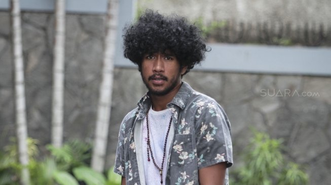 Rayakan Satu Tahun Album, Teddy Adhitya Siapkan Konser Khusus