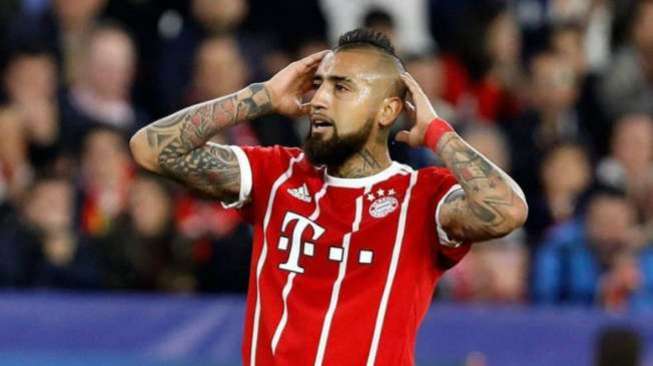 Manchester United dan Chelsea Berebut Tanda Tangan Arturo Vidal
