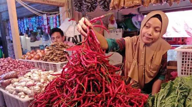 Jelang Idul Adha, Harga Cabai Merah Naik di Pasar Raya Solok
