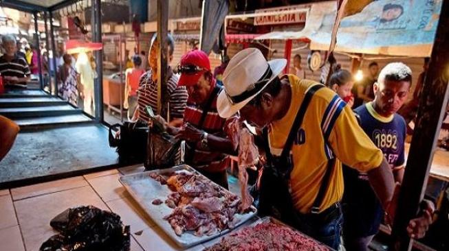 Warga Venezuela Makan Daging Busuk Sampai Jadi PSK Demi Bertahan Hidup