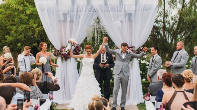 5 Ide Tempat Resepsi Pernikahan Outdoor Unik