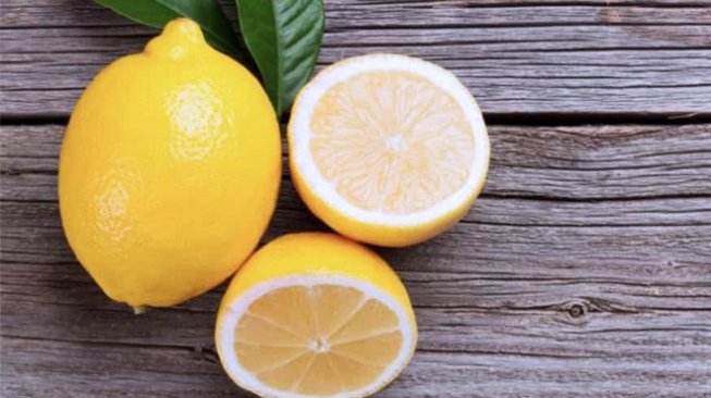 Jangan Langsung Dibuang, Ini Berbagai Manfaat Kulit Lemon