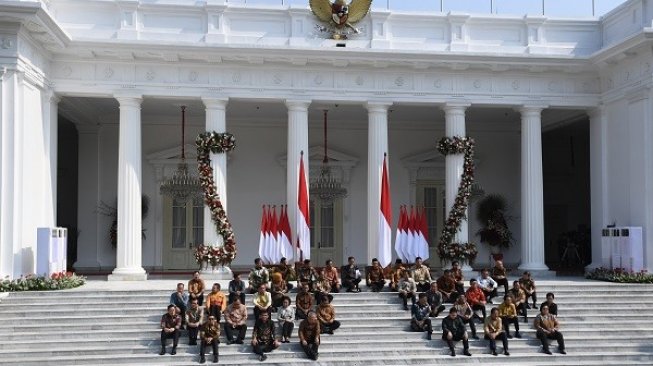 Susunan Kabinet Jokowi: Kejutan Menteri Agama & Mendikbud Nadiem Makariem