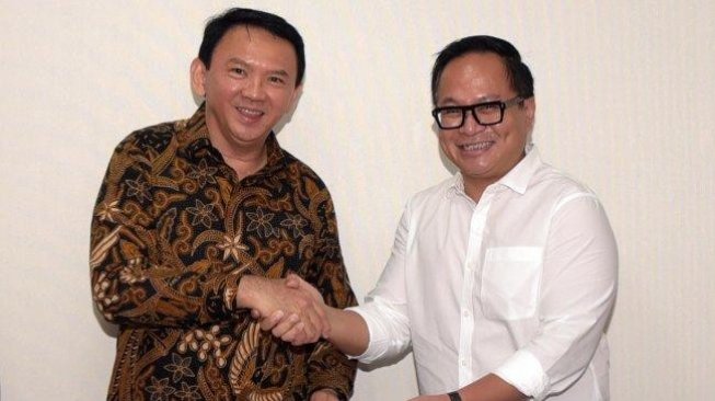 Ini Daftar Harga BBM Sehari Pasca Ahok Jadi Komut Pertamina Ini Daftar Harga BBM Sehari Pasca Ahok Jadi Komut Pertamina