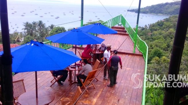 Wisata Selfie Panorama Lengkap di Gurilap Bukit Ciendong Cisolok Sukabumi