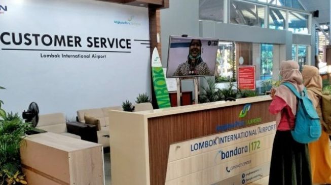Cegah Corona, Bandara Lombok Terapkan Layanan Customer Service Online
