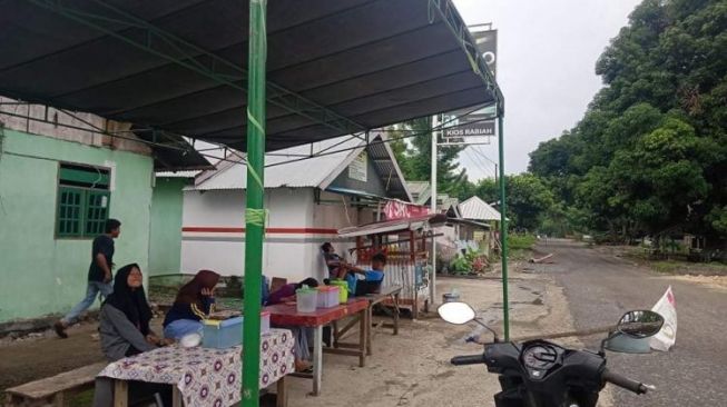 Sambut Ramadhan Tahun Ini, Pemuda Kompanga Buat Stand Lapak Takjil