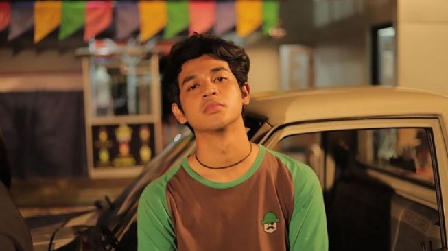 Debo Andryos Berperan seperti Rangga AADC di Film Rentang Kisah