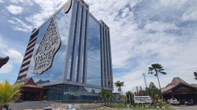 Klaster Perkantoran Sukoharjo: 24 ASN di Menara Wijaya Positif Covid-19