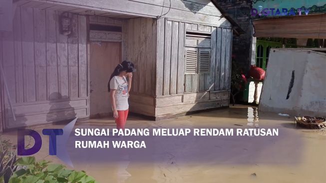Sungai Padang Meluap Rendam Ratusan Rumah Warga