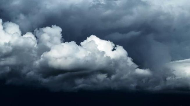 Info Prakiraan Cuaca: Batam Berawan Hingga Malam Hari