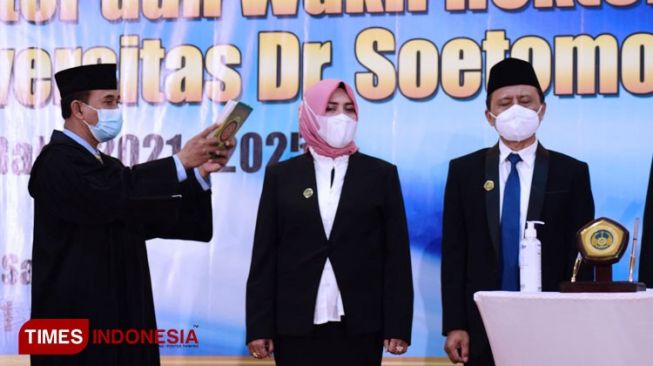 Adik Mahfud MD Dilantik Jadi Rektor Unitomo