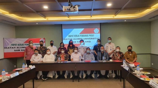 IKA Unsrat Gelar Raker Perdana Bahas Program Kerja 2021-2025 IKA Unsrat Gelar Raker Perdana Bahas Program Kerja 2021-2025