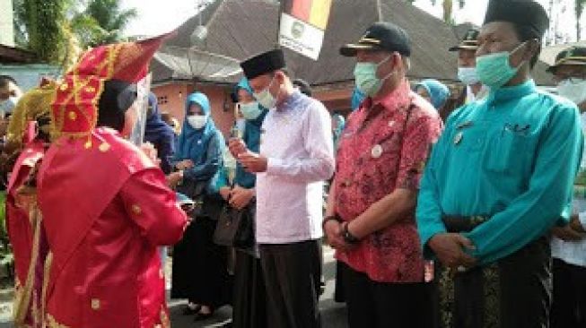 Limo Koto Wakili Pasaman Penilaian Nagari Tingkat Provinsi Limo Koto Wakili Pasaman Penilaian Nagari Tingkat Provinsi