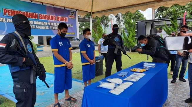 BNNP Sultra Musnahkan 1.645 gram Narkotika Jenis Sabu