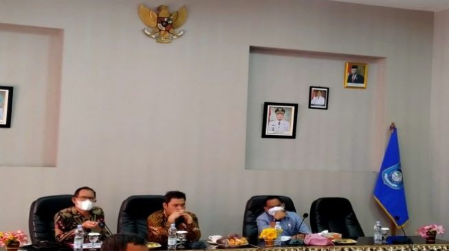 Pemda Bangka Barat Targetkan Pendapatan PAD dari PT BMJA