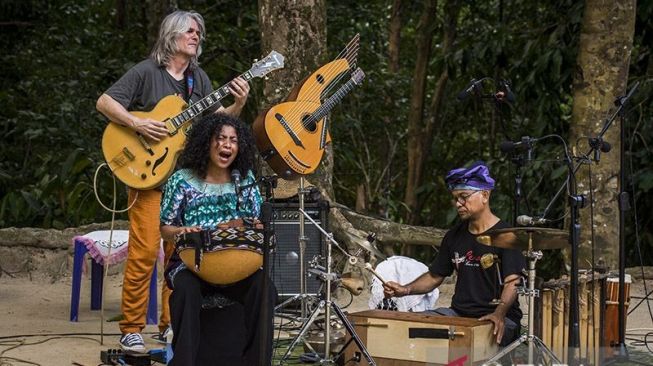 Konser di Ambon, Band Jazz Asal Belanda Ini Serasa di Rumahnya Sendiri