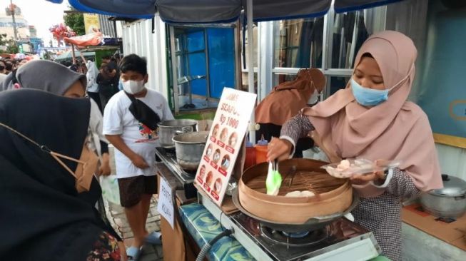 Cerita Pedagang Pasar Sore Jogokariyan, Terima Omzet Tinggi hingga Bisa ... Cerita Pedagang Pasar Sore Jogokariyan, Terima Omzet Tinggi hingga Bisa ...