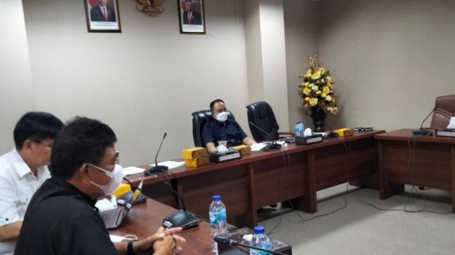 Pembahasan Ranperda Cap Tikus Tertunda