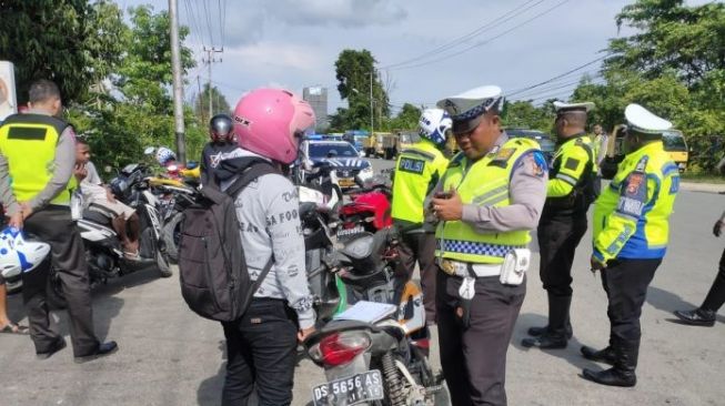 24 Motor Bertangki Modifikasi Terjaring Operasi Zebra di Biak