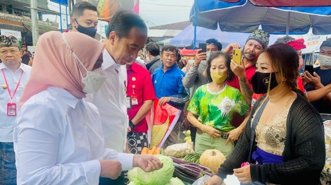 Presiden Jokowi Sebut Harga Beras Naik, Bulog akan Gelar Operasi Pasar