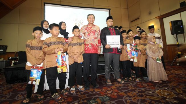 Berbagi Berkah di Bulan Puasa, BATIQA Hotels Rayakan Anniversary Ke-9 dengan Acara Bakti Sosial