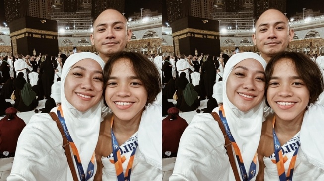 10 Potret BCL dan Tiko Aryawardhana Umrah di Akhir Tahun 2023, Ajak Ibu dan Anak