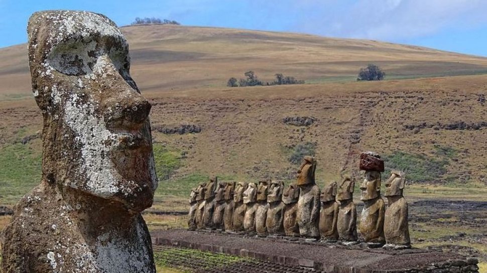 Berusia Ribuan Tahun, Pesona Magis Patung Moai di Pulau Paskah