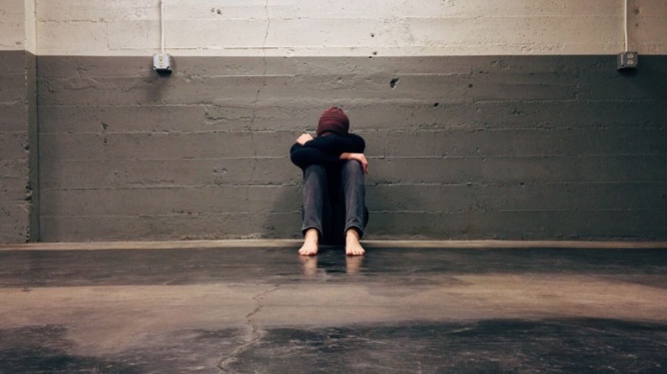 4 Tips Mengatasi Perasaan Sedih, Jangan Biarkan Berlarut-larut