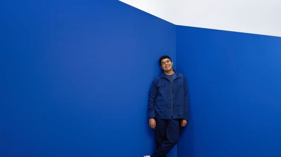 Lagu " Hati-hati di Jalan" dari Tulus Tembus Tangga Billboard Global ...