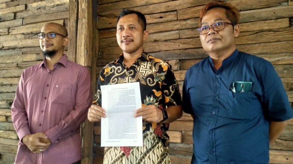 Heboh Penjual Bakso Granat di Magelang Gugat Pemerintah, Begini Cerita ... Heboh Penjual Bakso Granat di Magelang Gugat Pemerintah, Begini Cerita ...