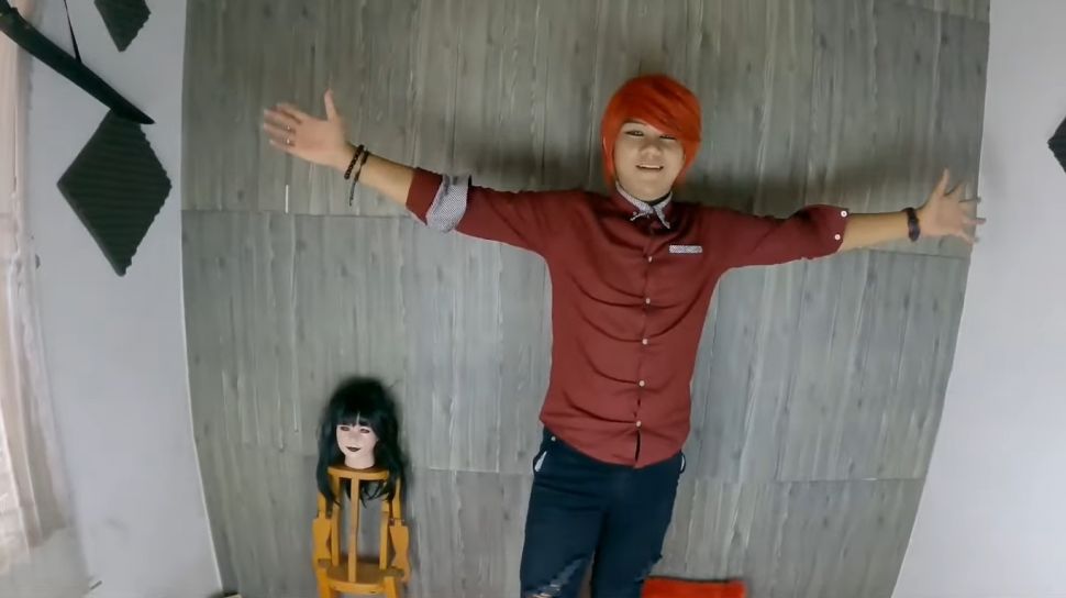 Ada Studio Penuh Alat Sulap, 5 Potret Rumah Pesulap Merah yang Sederhana