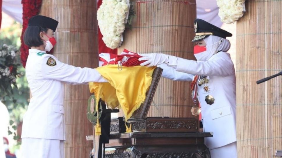 Kuota Bagi 1.250 Masyarakat Umum yang Ikut Upacara HUT RI di Grahadi Penuh, Undangan Dikirim ke ...