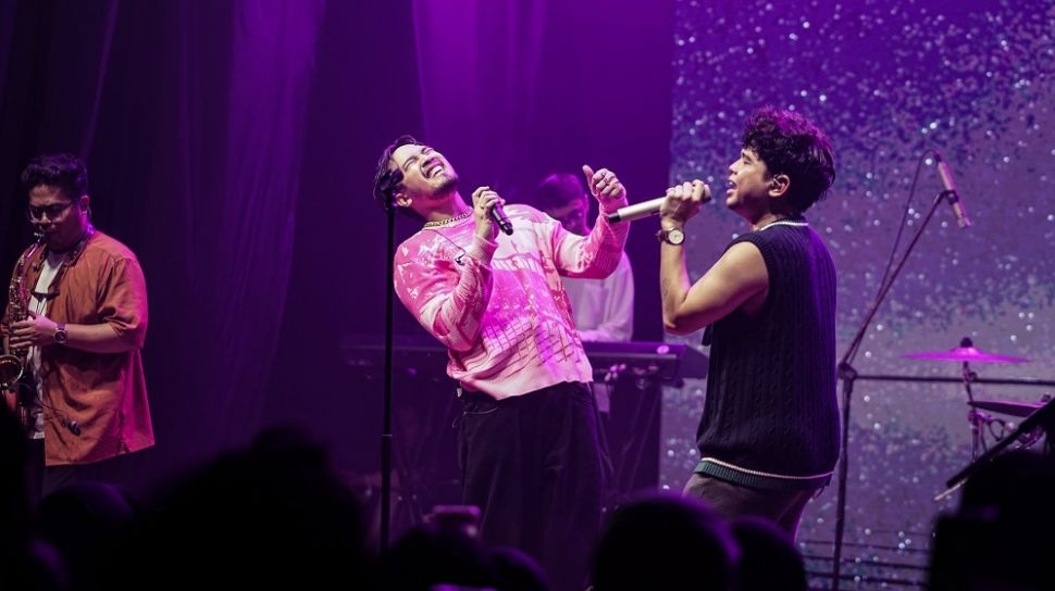 Gelar Konser Intimate, Juicy Luicy dan Adrian Khalif Bikin Fansnya di ...