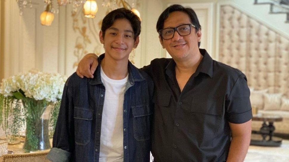 Anak-Anak Sujud Syukur Andre Taulany dan Erin Batal Bercerai untuk Ketiga Kali