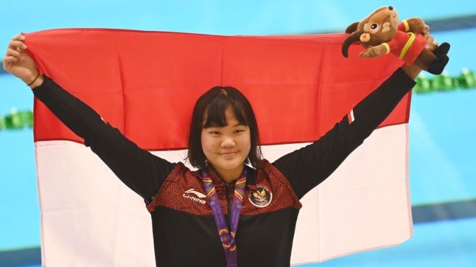 Flairene Candrea Jadi Pembawa Bendera Indonesia pada Pembukaan SEA Games 2023