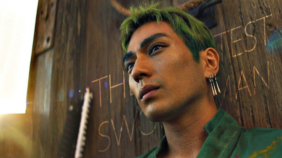 Wajah Cool Mackenyu Bikin Meleleh Ini Profil Pemeran Zoro One Piece