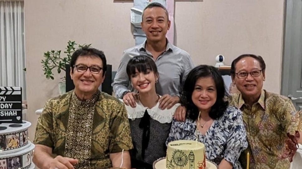 Profil Rama Djan yang Diduga Calon Suami Raline Shah, Anak Eks Menteri ...