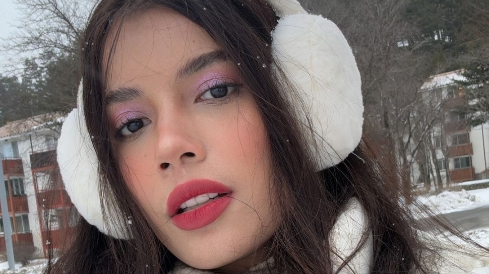 Sabrina Chairunnisa Tiru Gaya Kim Ji Won di Queen of Tears ...