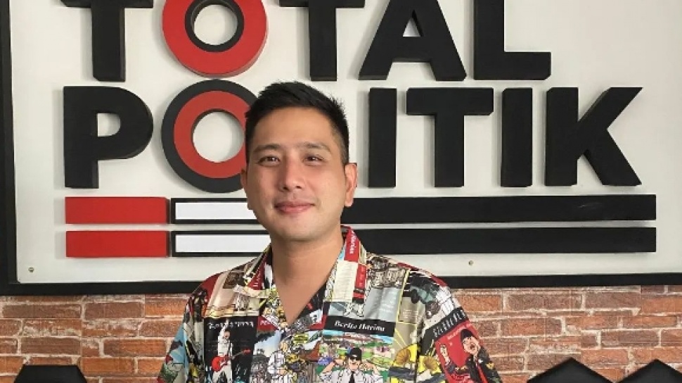 Diskakmat Pandji Pragiwaksono Gegara Pro Dinasti sampai Ari Lasso Turun ...