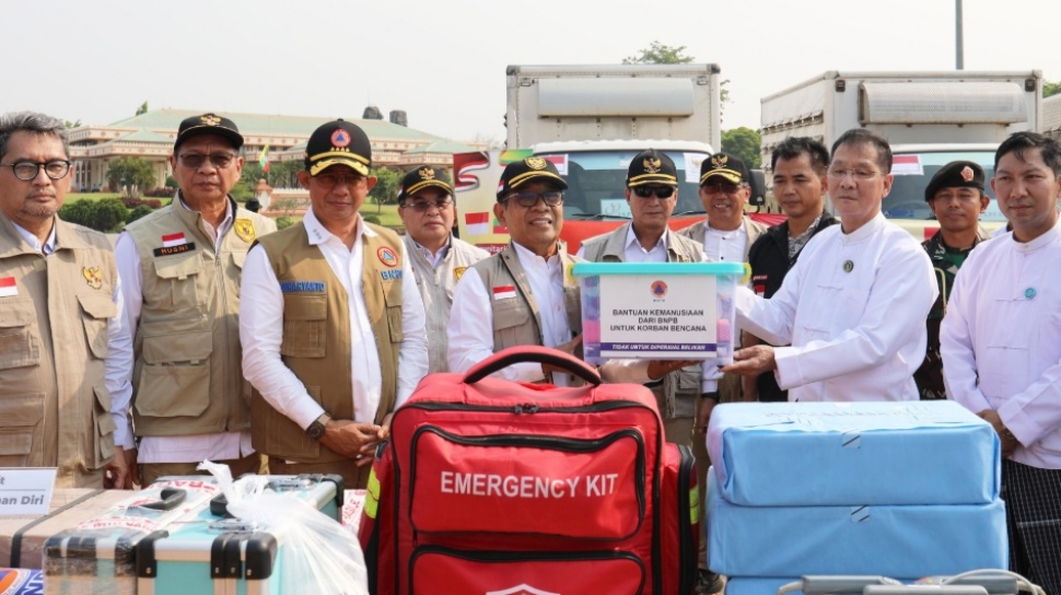 Indonesia Beri Bantuan Ketiga untuk Gempa Myanmar, Diantar Langsung Menteri hingga Anggota DPR