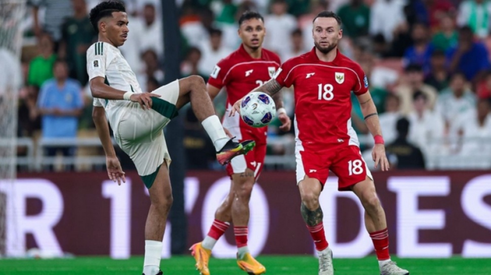 Yance Sayuri vs Marc Klok, Siapa Gajinya Lebih Besar?