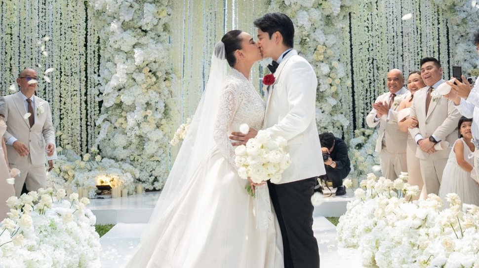 Perjalanan Cinta Amanda Manopo dan Kenny Austin, Yakin Menikah Gara-gara Momen Spesial