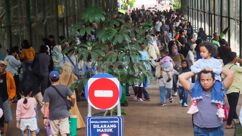Ragunan 'Meledak' di Tahun Baru, Pengunjung Tembus 113 Ribu Orang Sehari